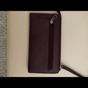 Relic | Bags | Burgundy Relic Wallet | Poshmark